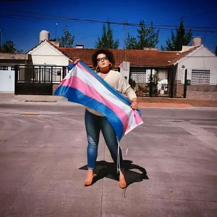 Olavarría: "La Madame que canta Victoria", la vida de una activista ...